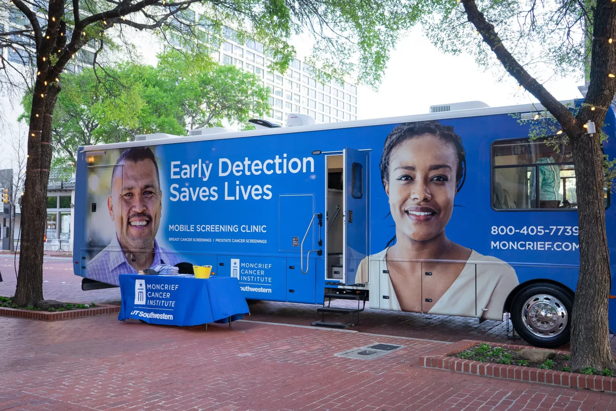 Moncrief Cancer Institute | Home